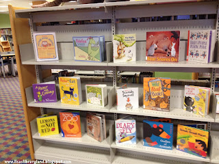 Libraryland: Picture Book Month Display