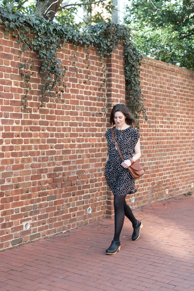 iMyne Fashion: Outfit Inspiration | Wearing Clogs