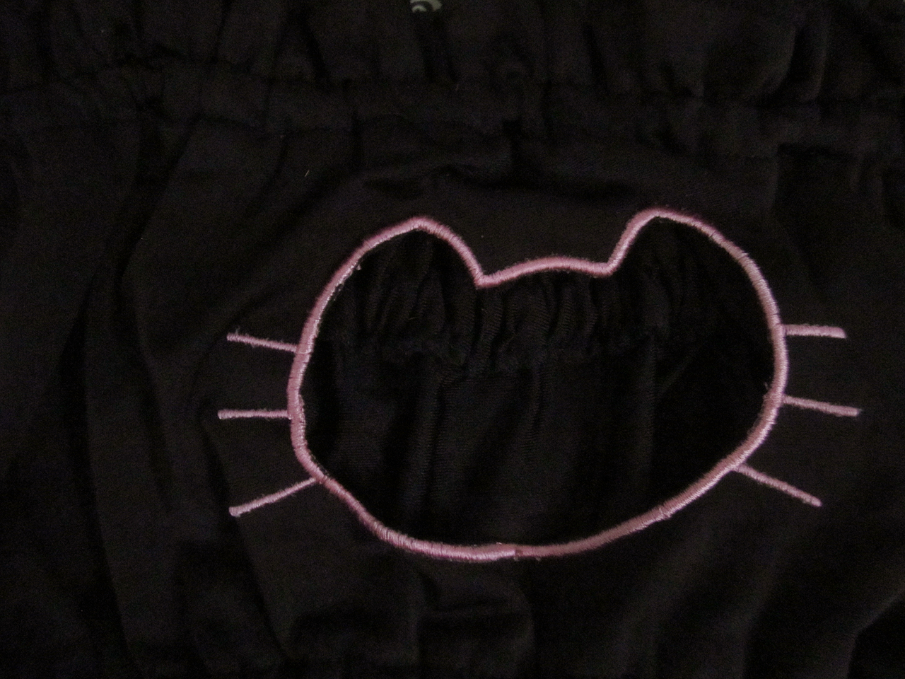 The coziest of all the does: 😺 Review of cat keyhole lingerie 😺