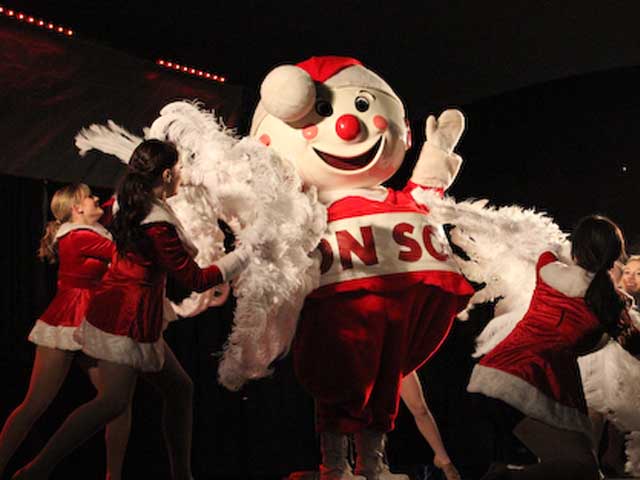 Coureurs de Bois Outdoors Club: Bon Soo Winter Carnival