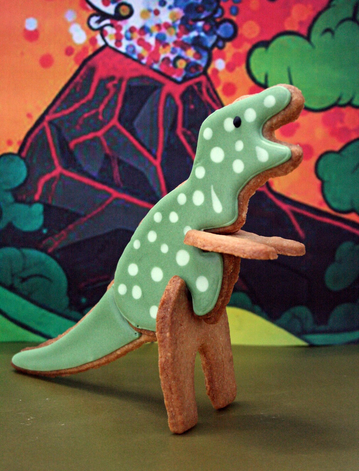 lauralovescakes...: 3D Dinosaur Cookies