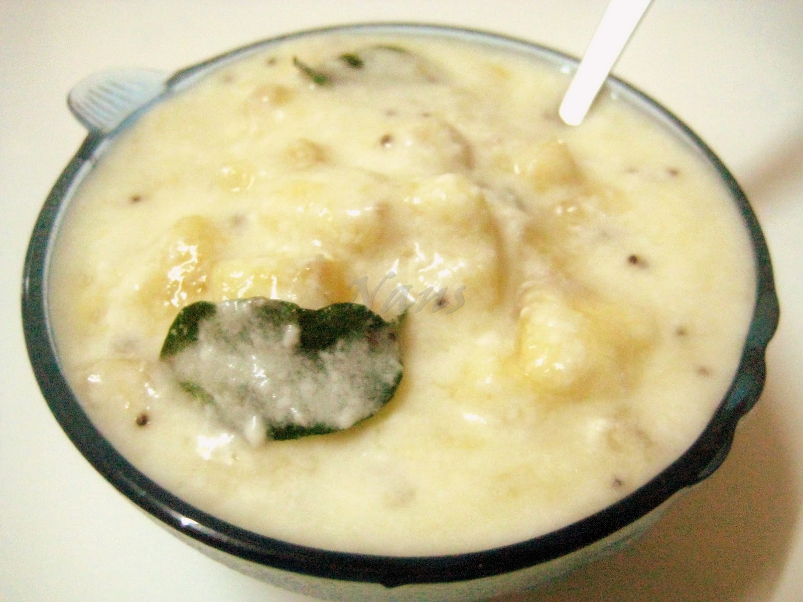 Nan's yum-yums!: Kela Sassam | Banana in Sweetened Yogurt | Konkani Dessert