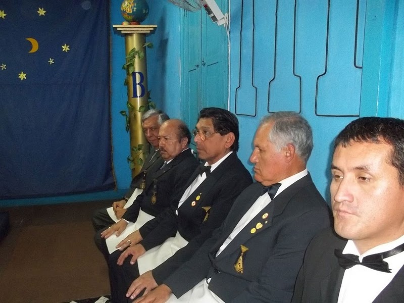 MASON PERU: GRAN LOGIA CONSTITUCIONAL DEL PERU EN MAGNA CEREMONIA ...