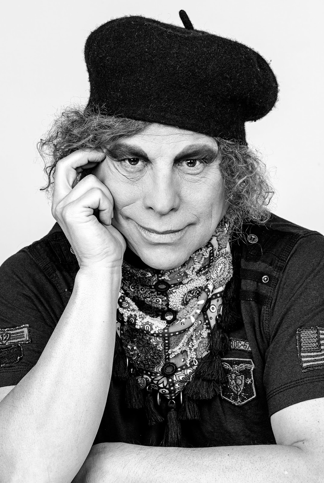 ENFOQUE NOTICIAS Colombia: PRIMO ROJAS LLEGA A TEATRO LIBRE CON "PLOP ...