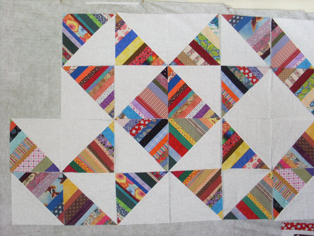 Let's Bee Together: String Star quilt coming along nicely