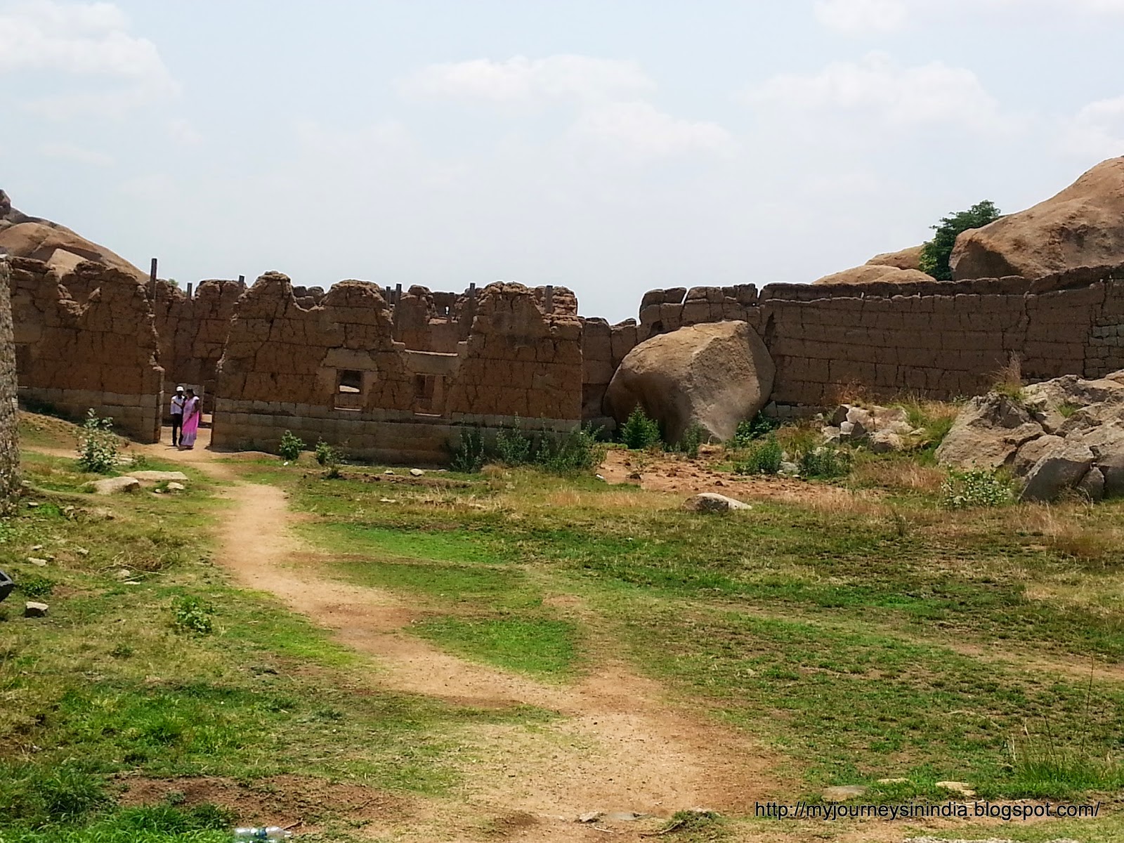 My Journeys In India: Chitradurga Fort or Kallina kote and Windmills