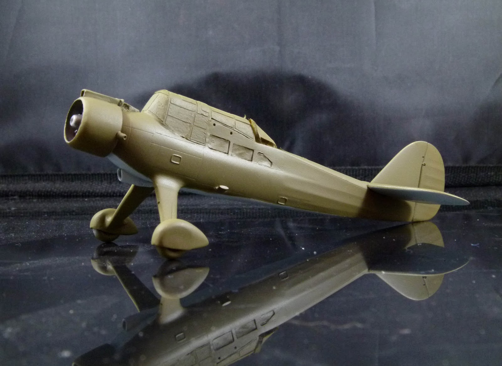 Modele z Szachownicą: LWS-3A Mewa (listopad 2012, Wrzesień '39 # 7)