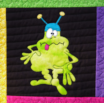 Alien Quilt - Ahhh...Quilting