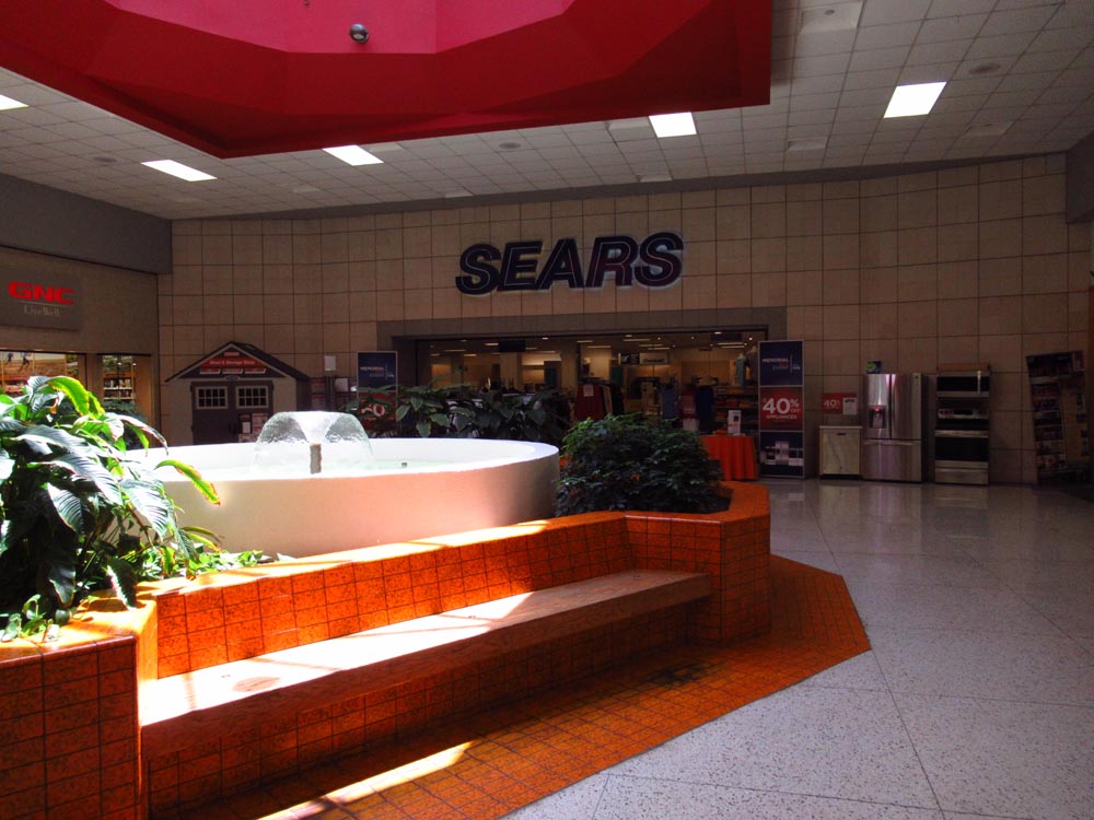 Sky City: Retail History: Indiana Mall: Indiana (White Township), PA