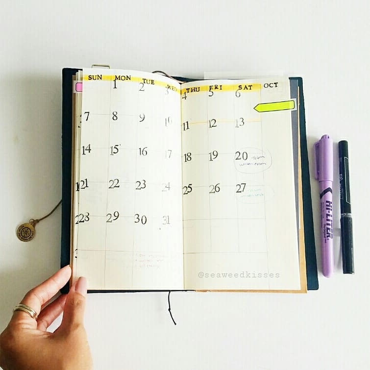 Traveler's Notebook- October Calendar / Seaweed Kisses