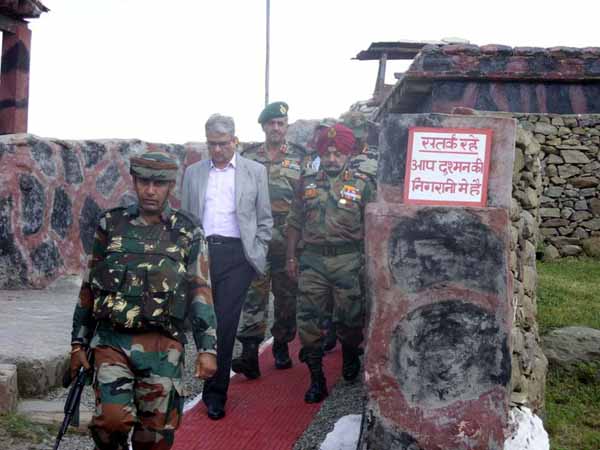 Peer Badesar Temple - places to visit in kashmir