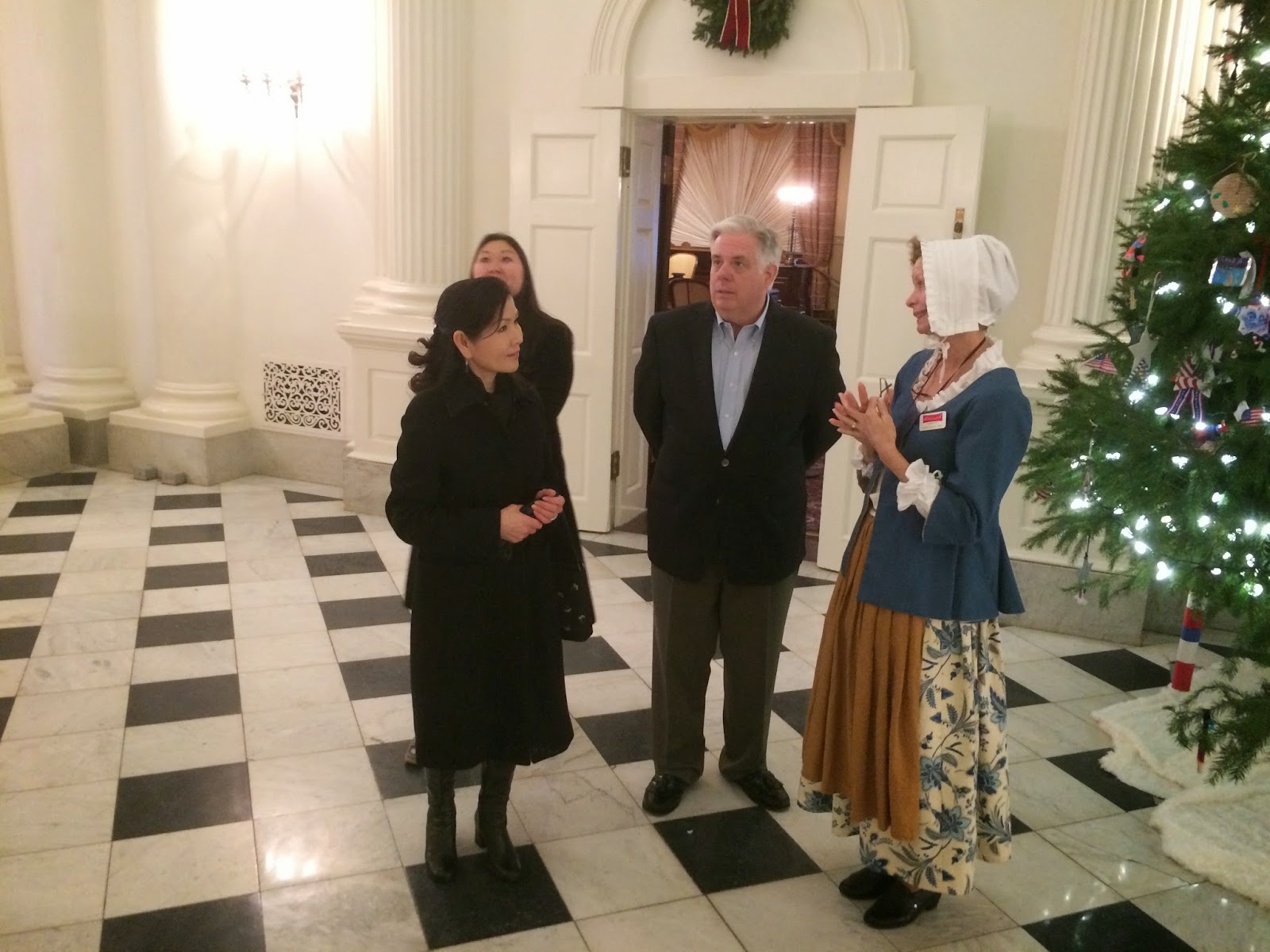 Salisbury News: Governor-elect Larry Hogan and his family tour ...