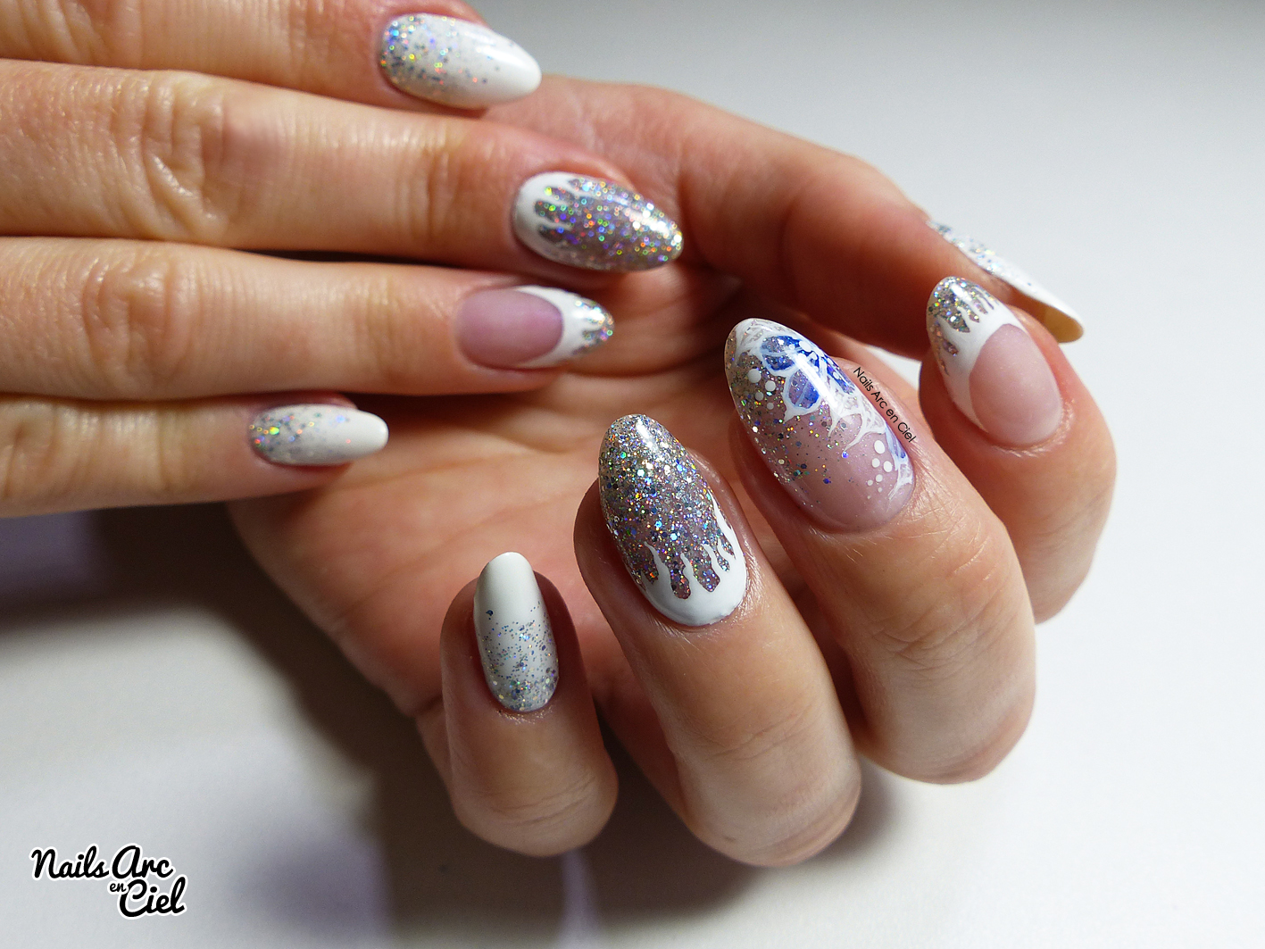 Nails Arc en ciel: Nail Art givré - Stalactites et fleur en aquarelle