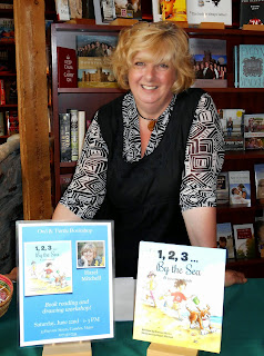 The Illustrator's Market: Hazel Mitchell