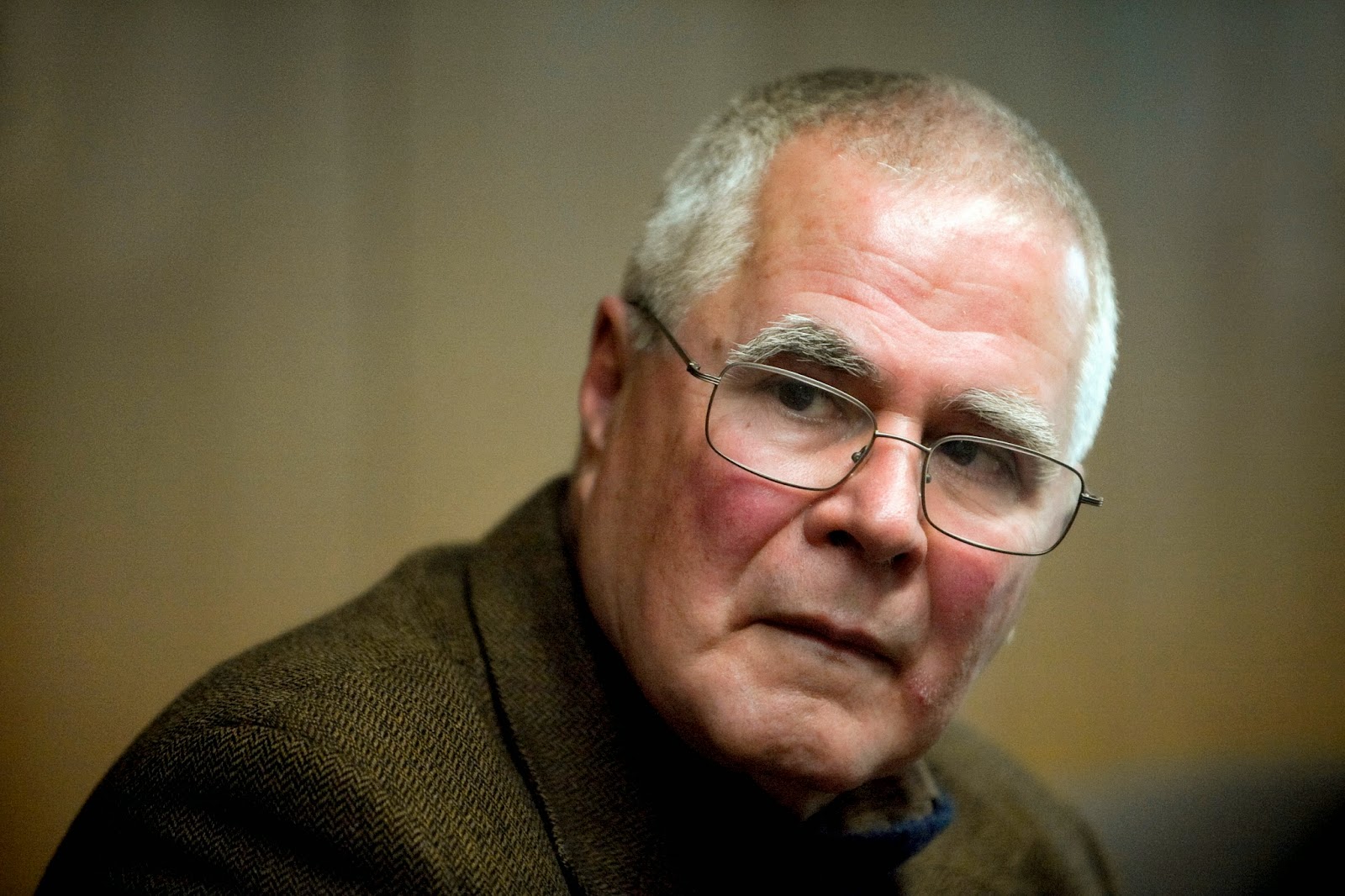 Incalculável Imperfeição: Filósofo José Gil: "pensar voltou a ser uma ...