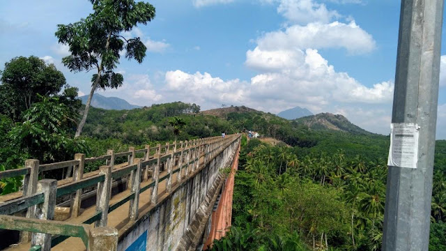 Tamilnadu Tourism: Mathur Aqueduct, Kanyakumari