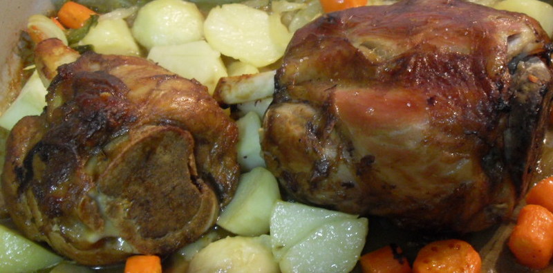 Paprika En La Cocina: Codillo a la alemana con chucrut. Eisbein mit ...