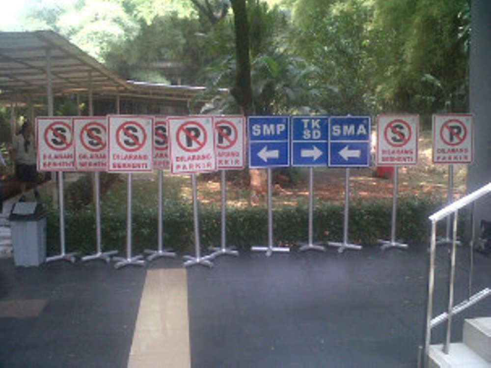 PEMBUATAN HURUH TIMBUL BERKUALITAS DAN TERBAIK