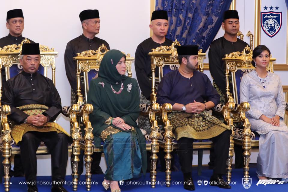 WARISAN RAJA & PERMAISURI MELAYU: Istiadat Persandingan YAM Tunku Tun ...