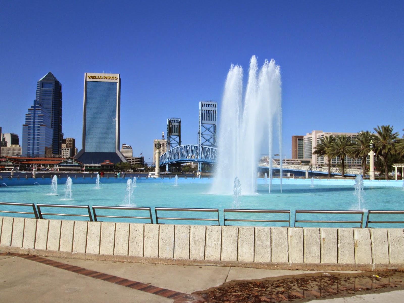 Lace up and Walk : Wednesday Walking - A Stroll on the Riverwalk ...