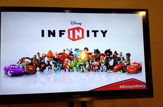 Disney Infinity - Taking Video Games to the Next Level - Rosie Discovers