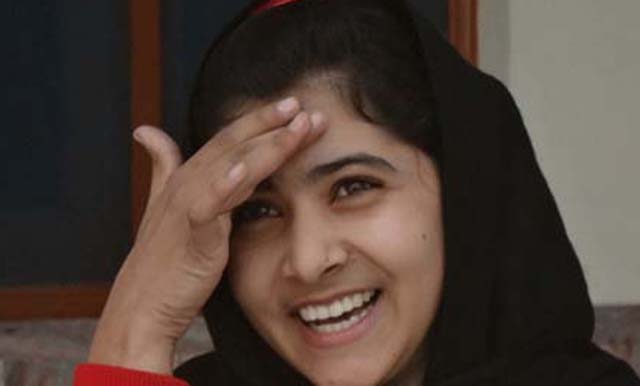 Malala Yousafzai Smiling - Photos Blog - Everything In Photos