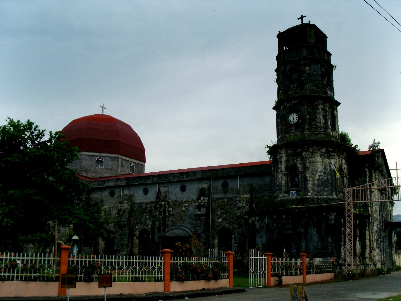 Gift of Quills: I've been to Suhot Cave in Dumalag