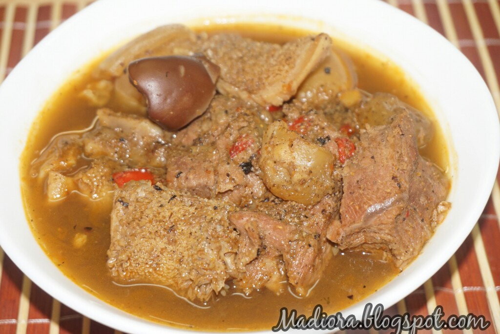 NIGERIAN PEPPER SOUP WITH ASSORTED MEAT.