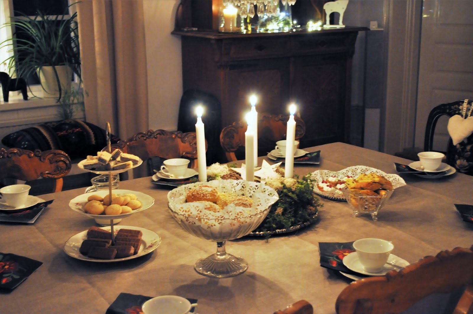 Erikslundsliv: Adventsfika och glöggmys