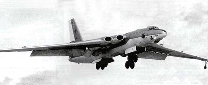 nhungdoicanh: Myasishchev 3M Bison-B