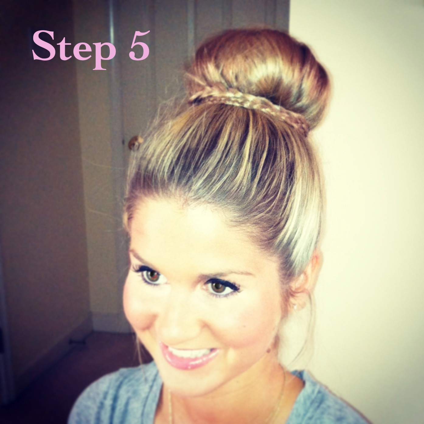 The Beauty Buff: Sock Bun Tutorial