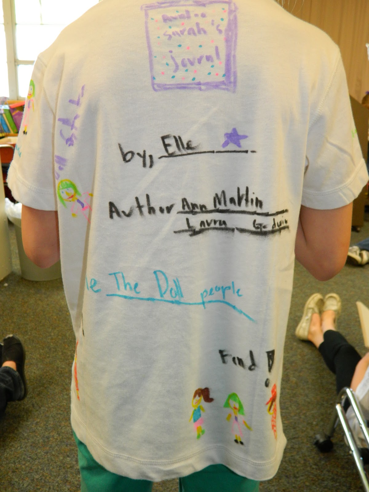 Polka-Dotty Place: T-Shirt Book Report