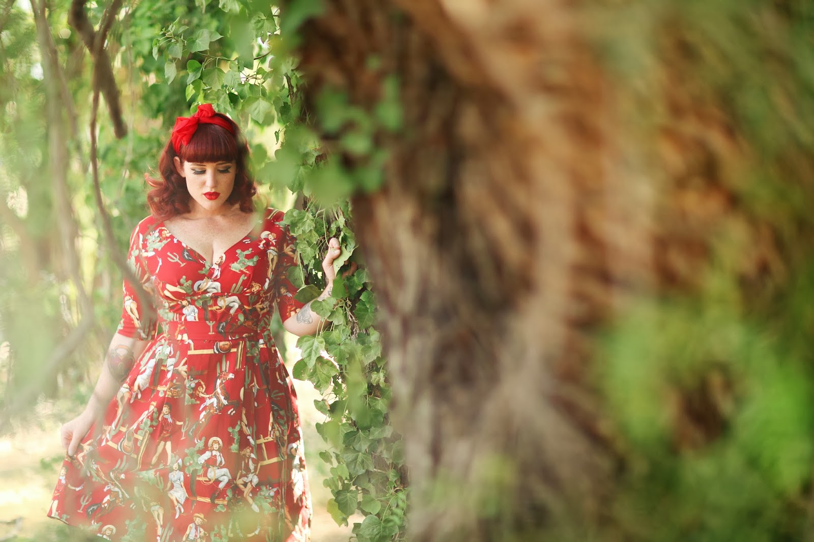 Curves to Kill...: Vanity Project - Made by Limb