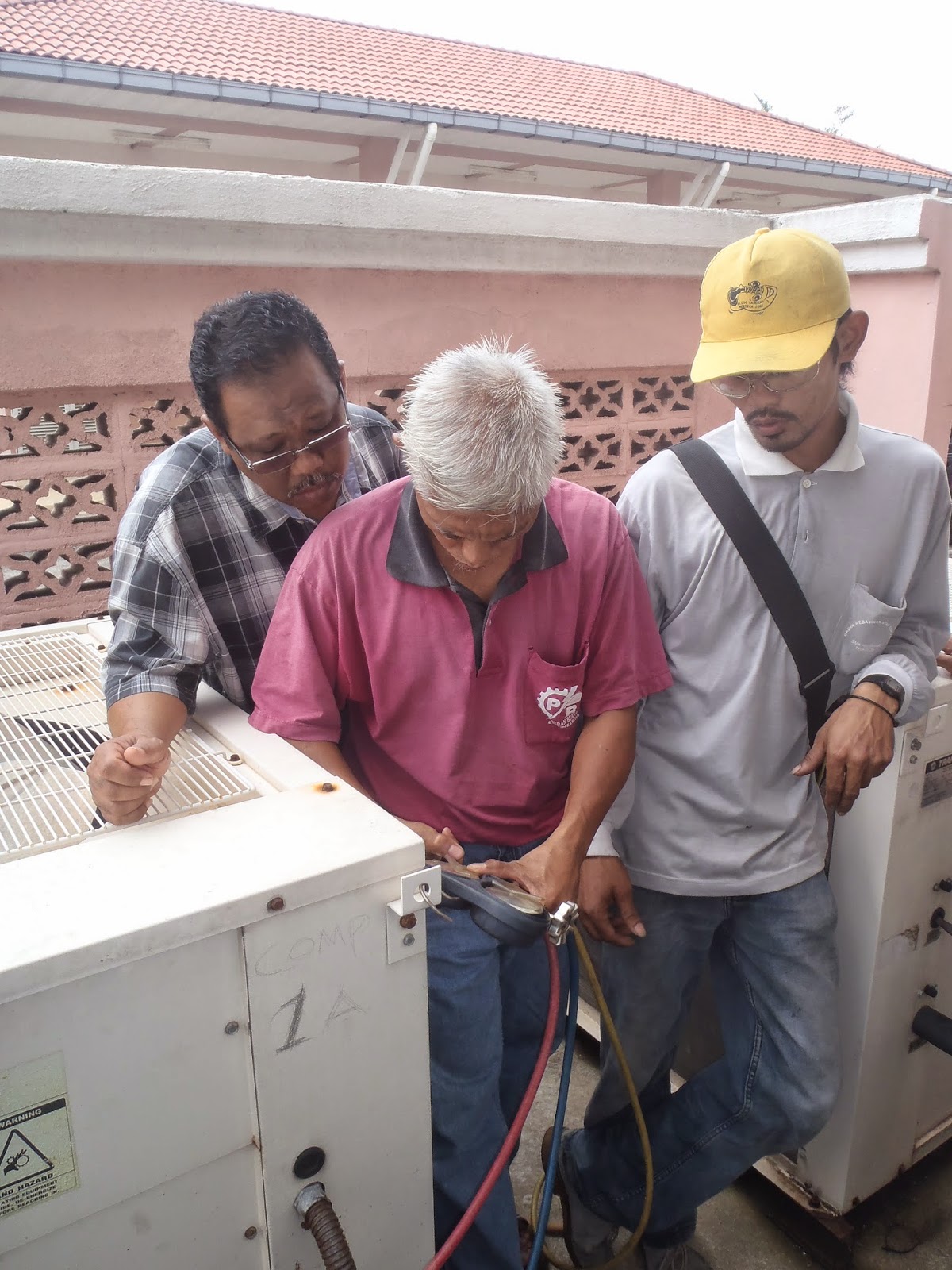 PERAN BUANA ENTERPRISE: Kerja-kerja penyelenggaraan unit air-cond di ...