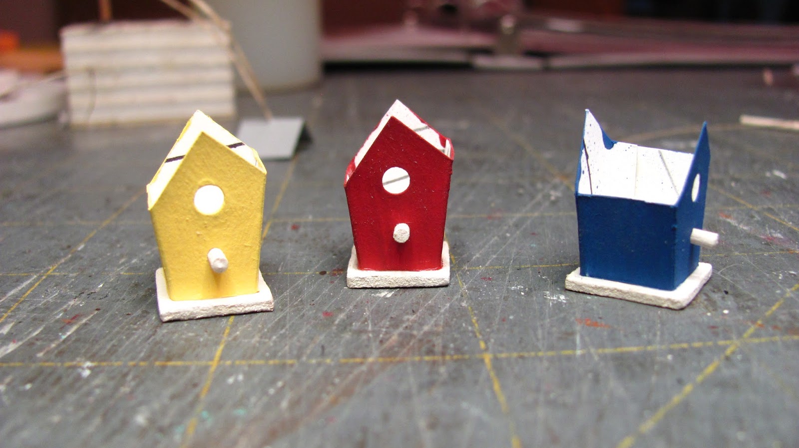 Dollhouse Miniature Furniture - Tutorials | 1 inch minis: BIRDHOUSE ...
