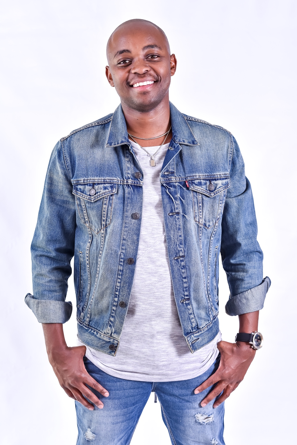 THE CIRCLE : ACTOR, THATO MOLAMU LANDS HIS OWN SHOW ON EAST COAST RADIO