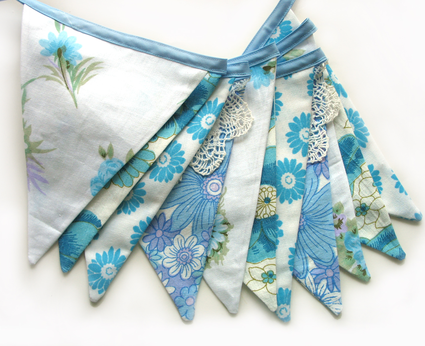 Merry-Go-Round Handmade: Vintage/ Retro Upcycled Blue Heaven Floral ...