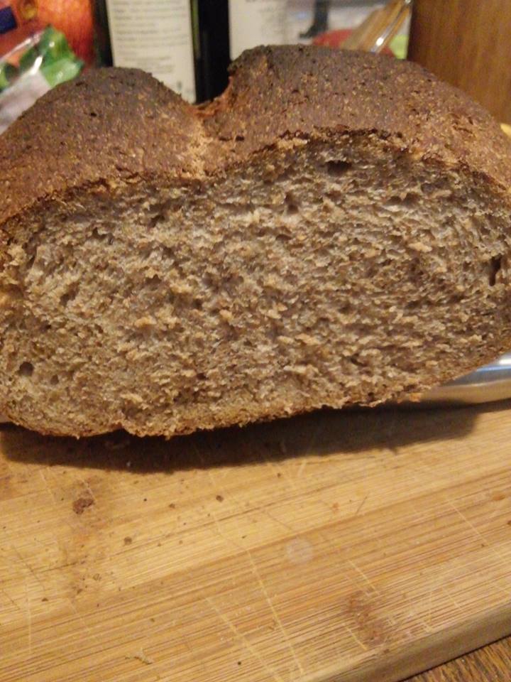 A B C vos IG: *Pain Le Fendu au levain et farine d’orge mondé, son d ...