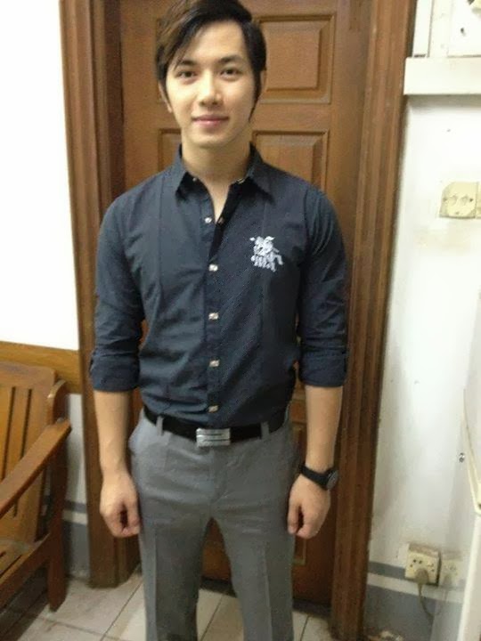 M y a n m a r H u n k s: Sai Si Tom Kham