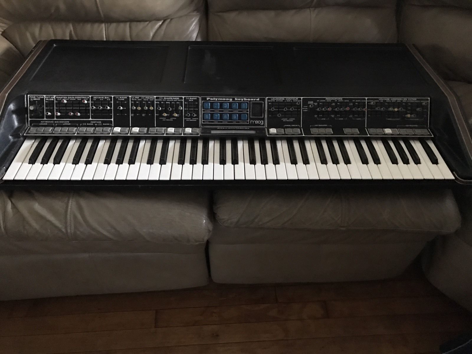 MATRIXSYNTH: Moog Polymoog 203a Polyphonic Analog Synthesizer