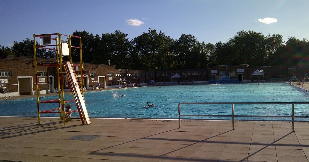 Parliament Hill Lido