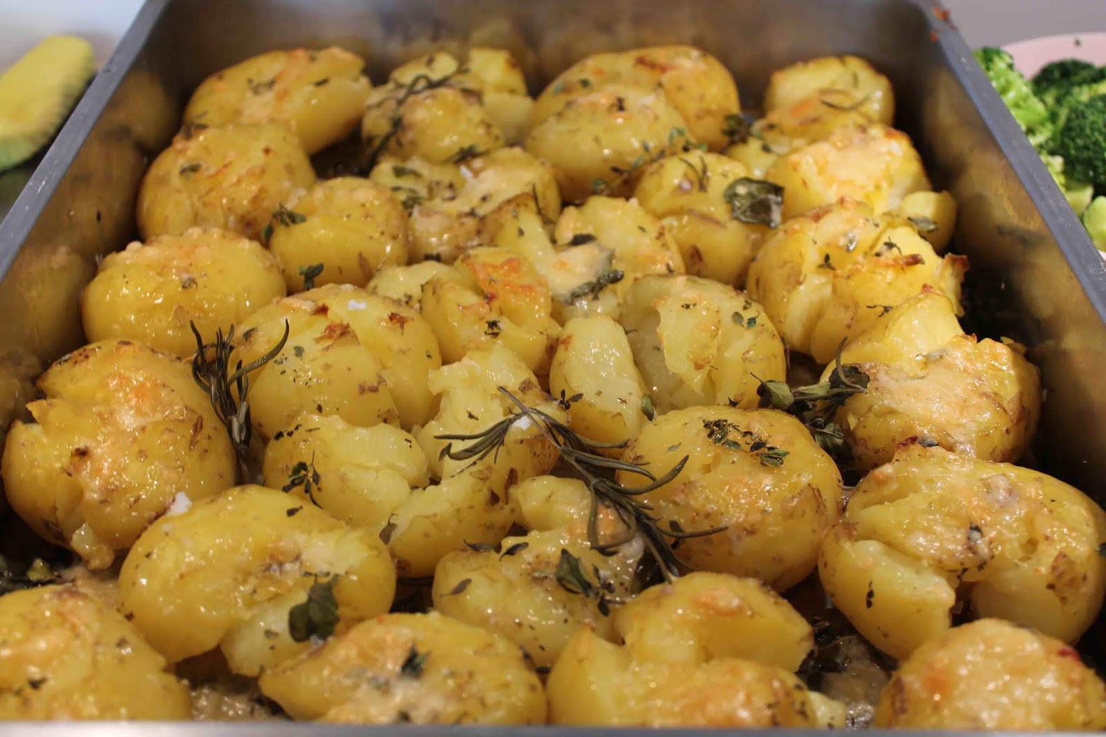 Få lite Matro: Krossad potatis med örter och Västerbottensost