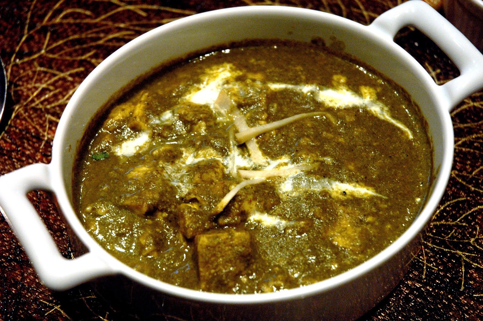 DUDE FOR FOOD: Circles Events Cafe Brings The Delights of Delhi Cuisine ...