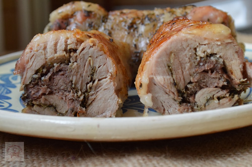 Rulada din pulpa de porc cu verdeturi de provence - CAIETUL CU RETETE