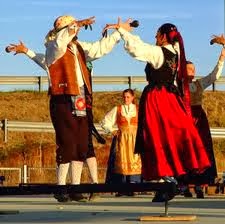 MÚSICA, HISTORIA Y POLITICA: LA RONDA MUSICAL (Alejandro Osvaldo Patrizio)