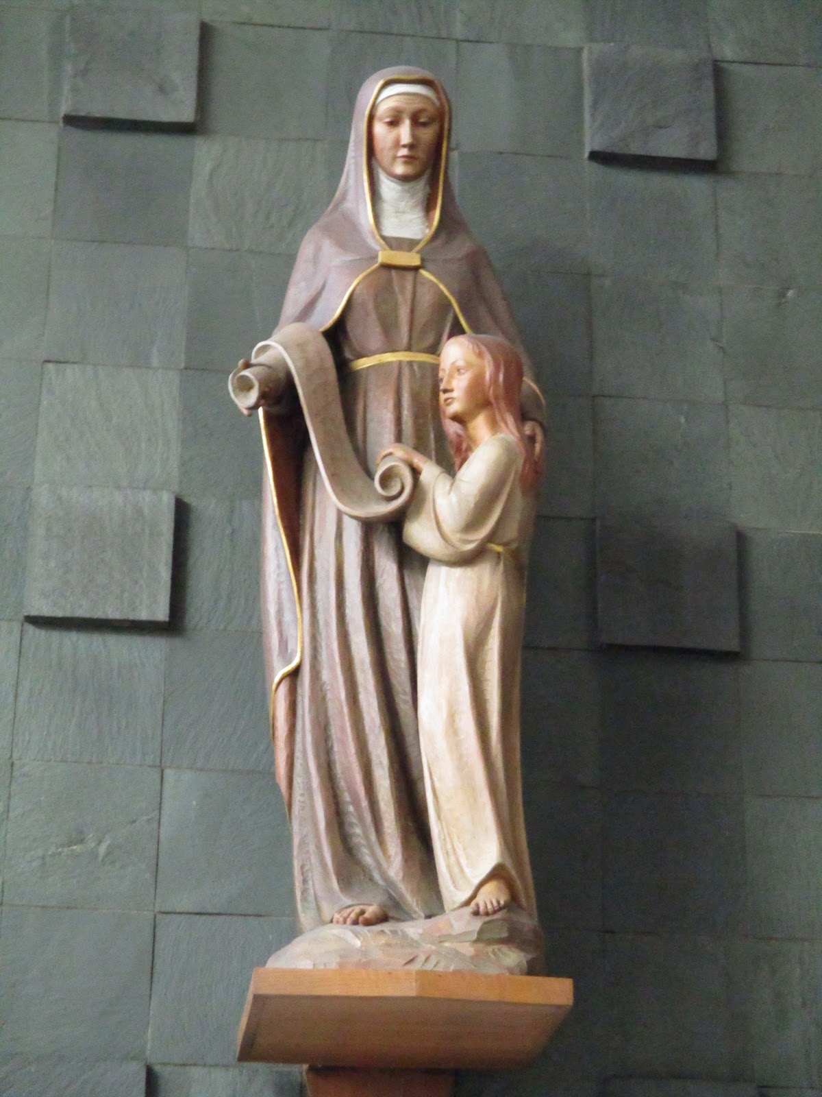 Lumiere Charity - Marian Praise: SODALITY OF ST ANNE