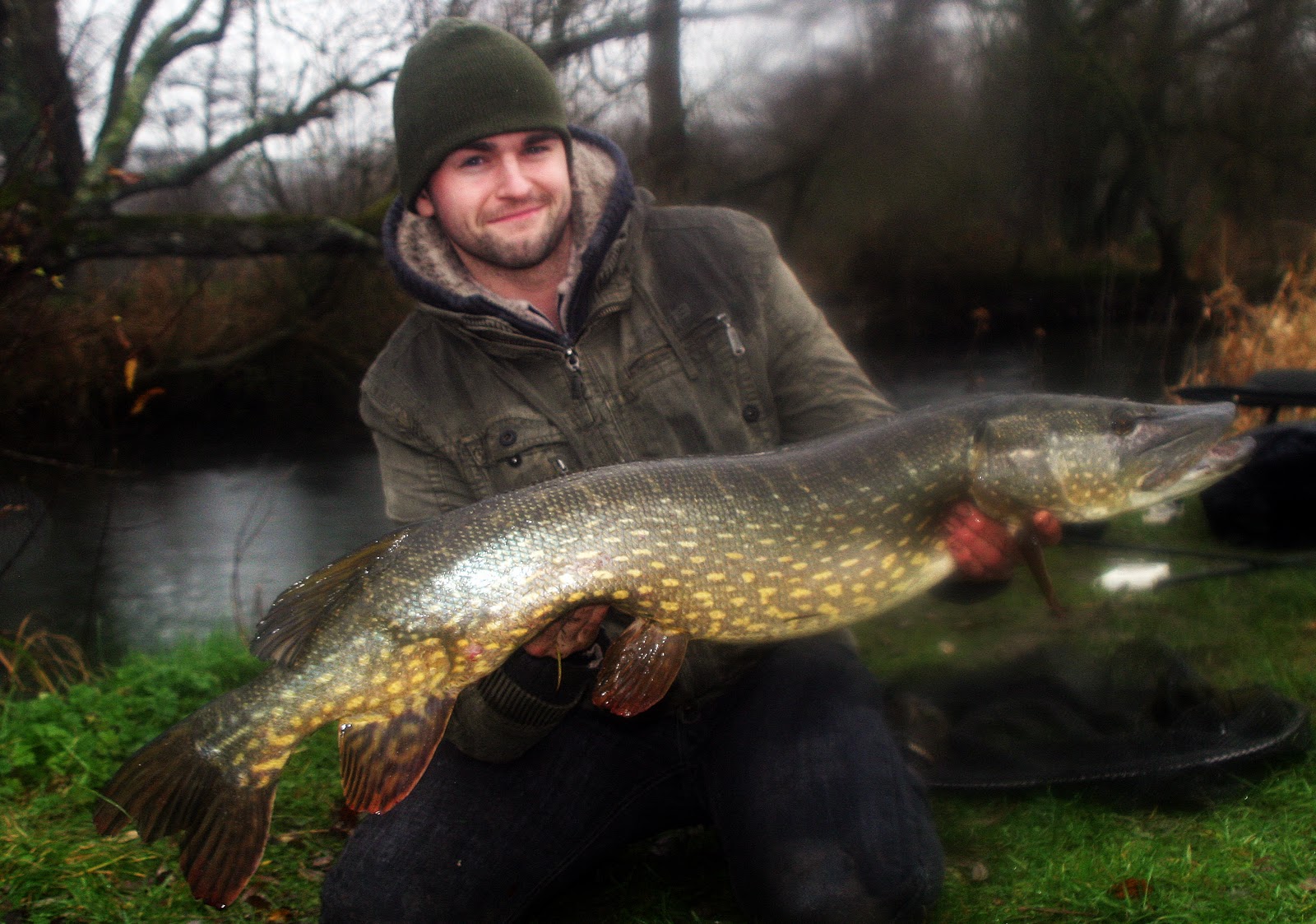 Vince Cater Angling Adventures: Piking on the Hampshire Avon - Britford