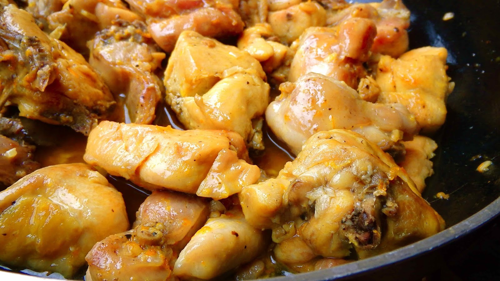 Les receptes que m'agraden: Pollo y conejo al ajillo con naranja