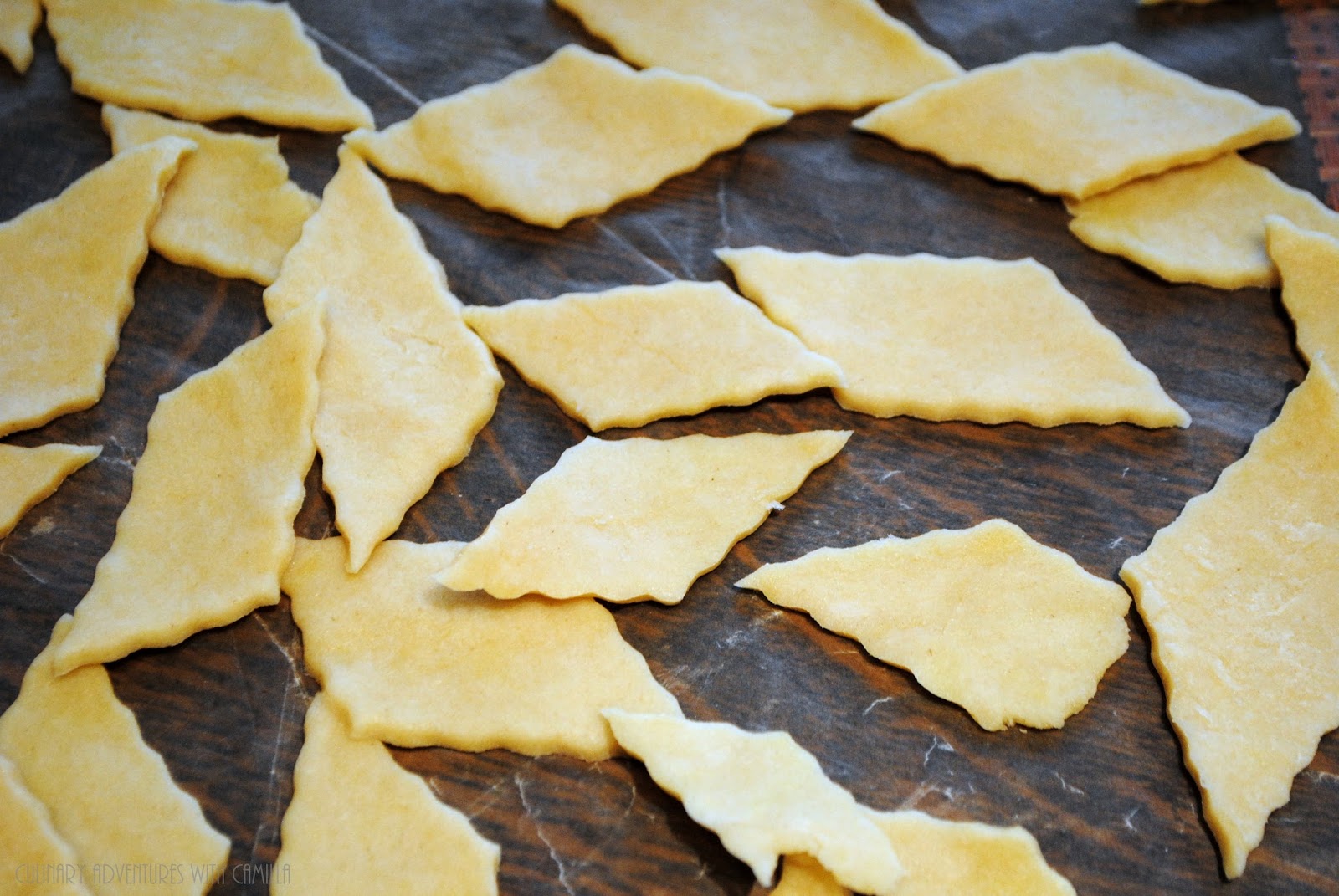 Gluten-Free Rombi with Prawns and Zucchini Sauce # ...