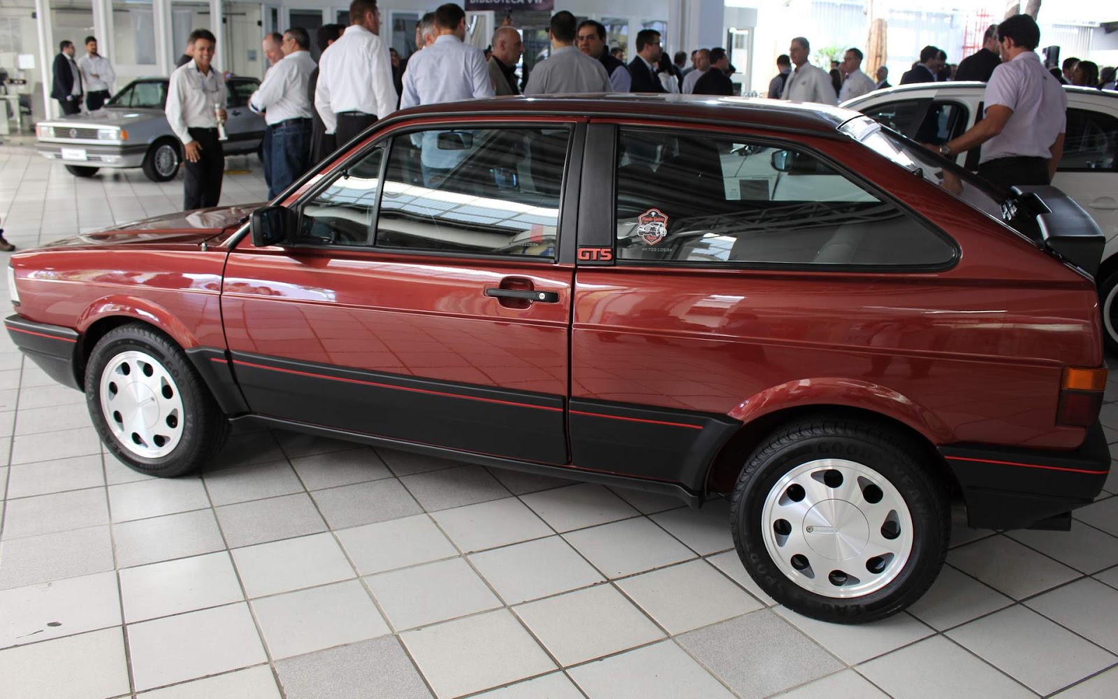 VW Gol GTS 1.8S: vídeos, consumo, desempenho e detalhes